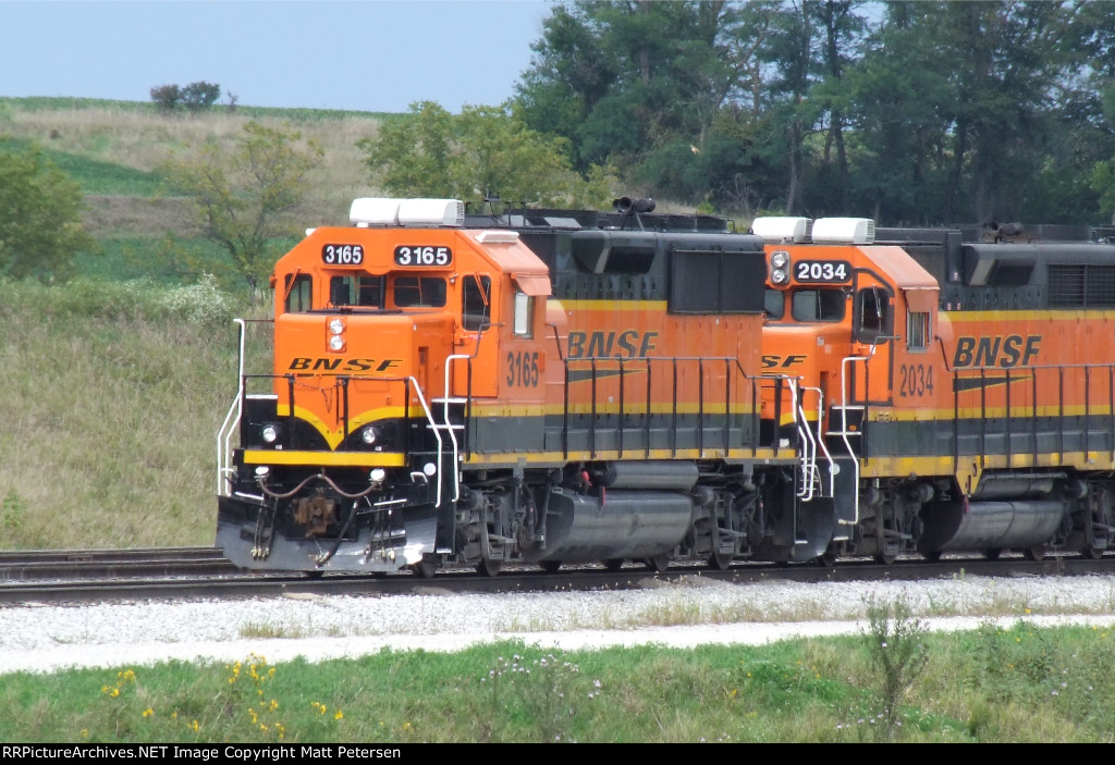 BNSF 3165